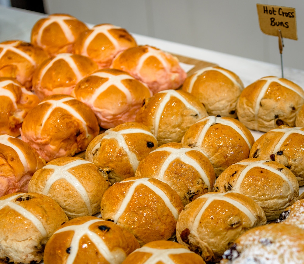 7 Creative Easter Promotion Ideas for Your Café or Restaurant - Impos